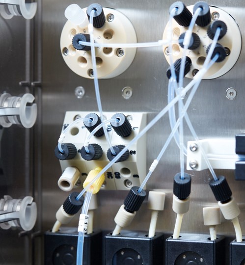 Numera® fully automated modular bioprocess sampling